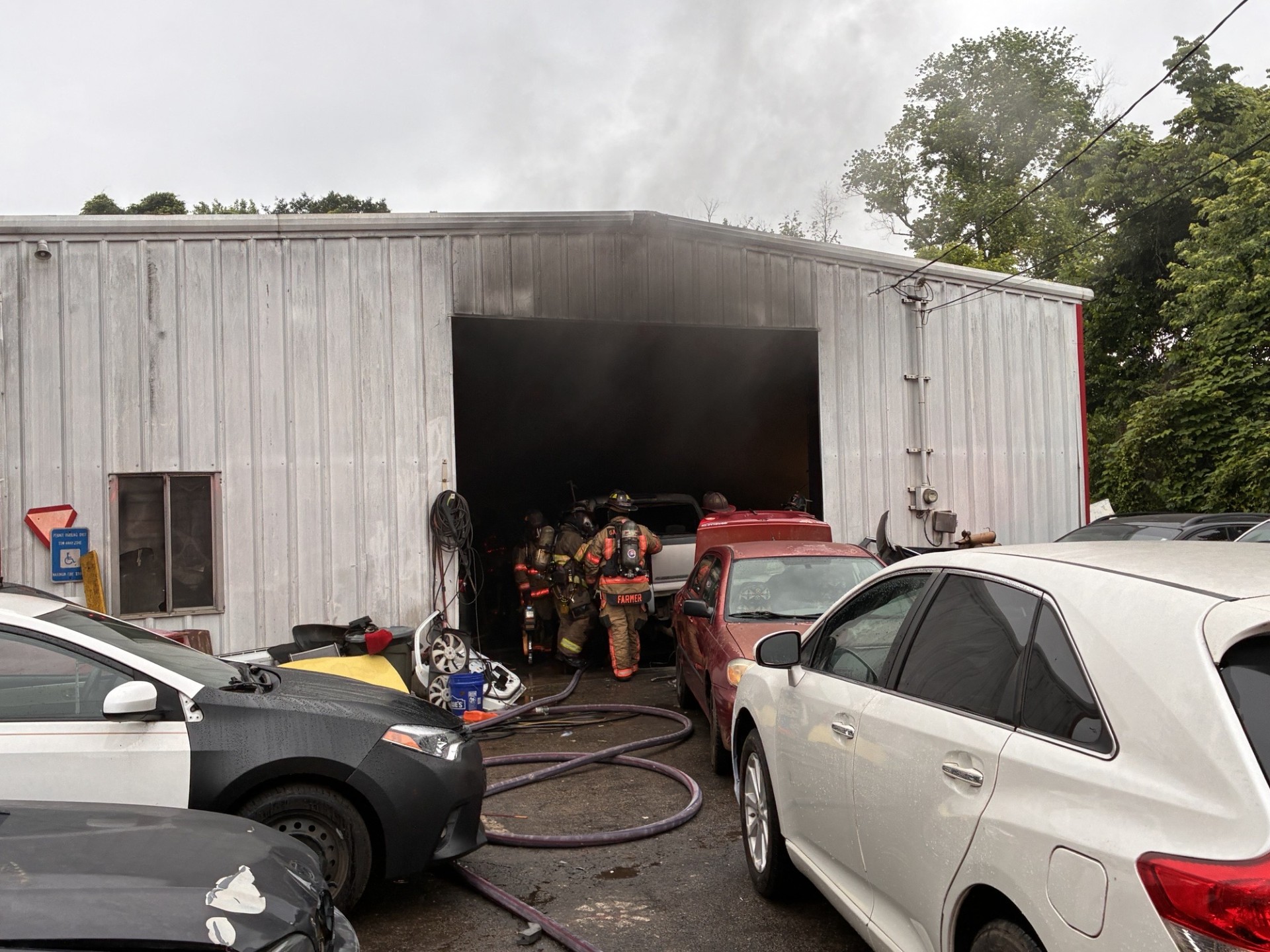 No one injured in car repair shop fire