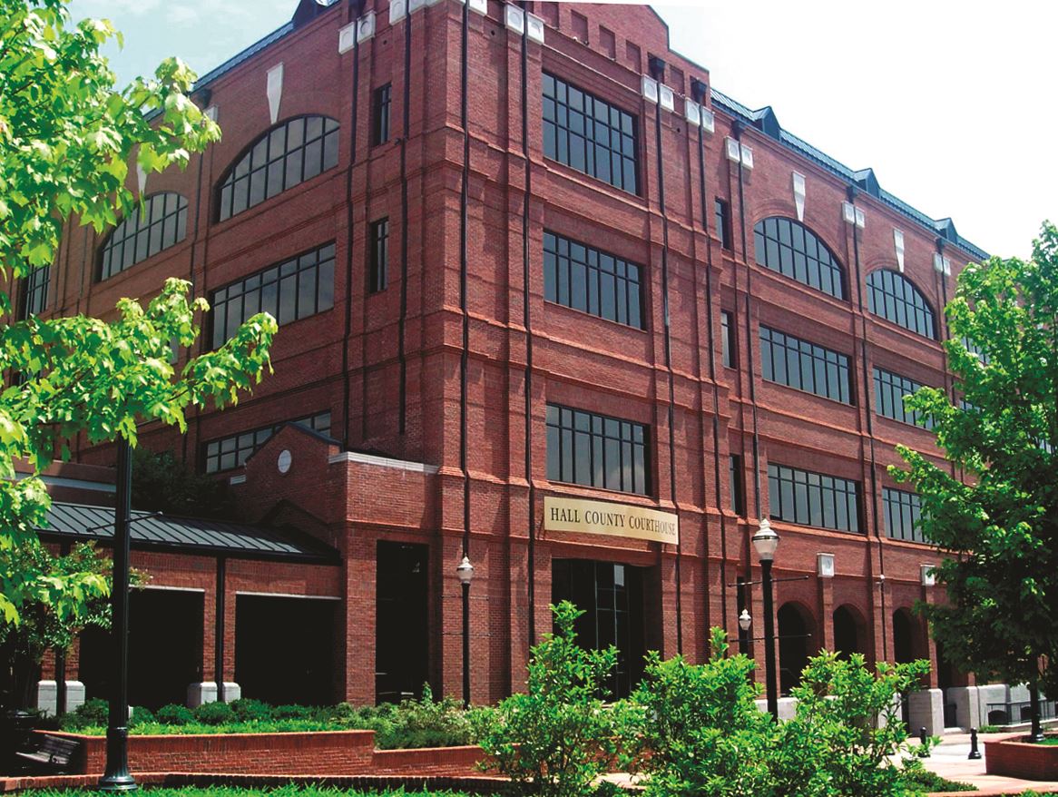 Four judges recuse themselves from planning commissioners' suit